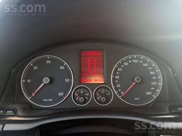 Серый Фольксваген Гольф 2006 в Краслава, объемом двигателя 1.90 л и пробегом 403 тыс. км за 900 €, фото 7 на AUTOMOTO.COM.LV