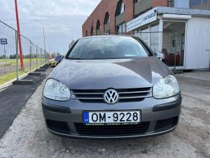 Pelēks Volkswagen Golf 2006 Jēkabpils, ar dzinēja tilpumu 1.90 L un nobraukumu 266 tūkst. km par 3690 €, foto 5 vietnē AUTOMOTO.COM.LV