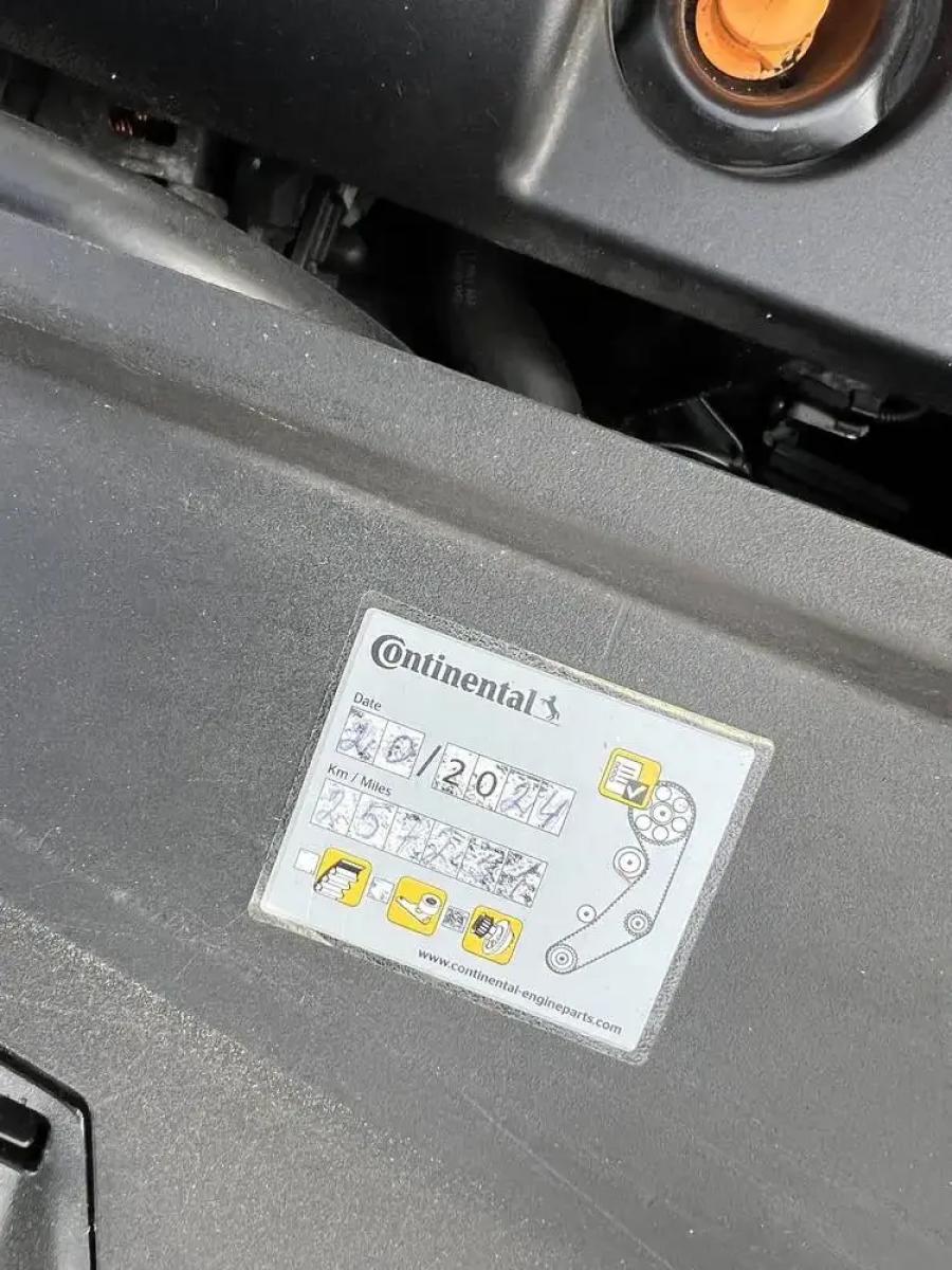 Pelēks Volkswagen Golf 2006 Jēkabpils, ar dzinēja tilpumu 1.90 L un nobraukumu 266 tūkst. km par 3690 €, foto 16 vietnē AUTOMOTO.COM.LV