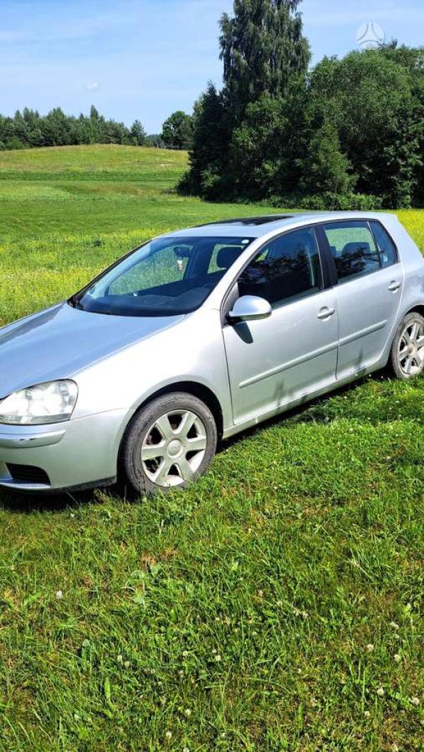 Grey Volkswagen Golf 2006 in Vilnius, with an engine capacity of 1.90 L and mileage of 270 thousand km for 1200 €, photo 2 on AUTOMOTO.COM.LV