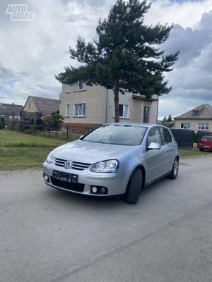Pelēks Volkswagen Golf 2006 Šauļi, ar dzinēja tilpumu 1.90 L un nobraukumu 344 tūkst. km par 1850 €, foto 3 vietnē AUTOMOTO.COM.LV