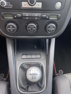 Pelēks Volkswagen Golf 2006 Šauļi, ar dzinēja tilpumu 1.90 L un nobraukumu 344 tūkst. km par 1850 €, foto 13 vietnē AUTOMOTO.COM.LV
