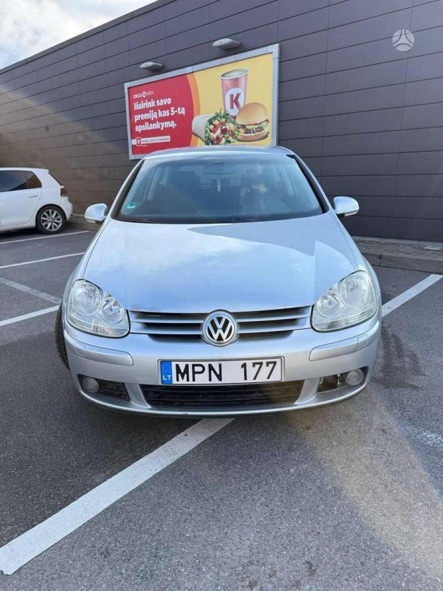 Grey Volkswagen Golf 2006 in Kaunas, with an engine capacity of 1.97 L and mileage of 320 thousand km for 1950 €, photo 1 on AUTOMOTO.COM.LV