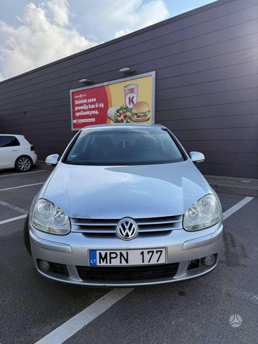 Grey Volkswagen Golf 2006 in Kaunas, with an engine capacity of 1.97 L and mileage of 320 thousand km for 1950 €, photo 6 on AUTOMOTO.COM.LV