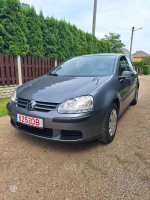 Pelēks Volkswagen Golf 2006 Biržai, ar dzinēja tilpumu 1.39 L un nobraukumu 146 tūkst. km par 2150 €, foto 4 vietnē AUTOMOTO.COM.LV