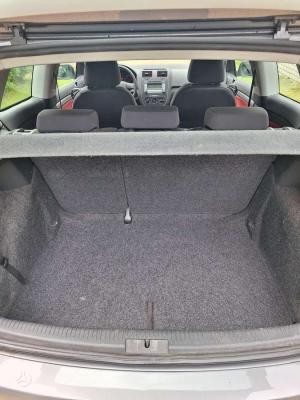 Pelēks Volkswagen Golf 2006 Biržai, ar dzinēja tilpumu 1.39 L un nobraukumu 146 tūkst. km par 2150 €, foto 14 vietnē AUTOMOTO.COM.LV