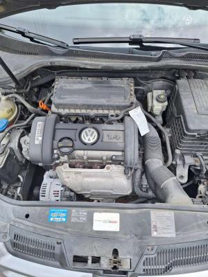 Pelēks Volkswagen Golf 2006 Biržai, ar dzinēja tilpumu 1.39 L un nobraukumu 146 tūkst. km par 2150 €, foto 15 vietnē AUTOMOTO.COM.LV