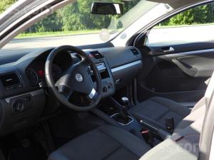 Pelēks Volkswagen Golf 2006 Cēsis, ar dzinēja tilpumu 1.90 L un nobraukumu 272 tūkst. km par 2500 €, foto 21 vietnē AUTOMOTO.COM.LV