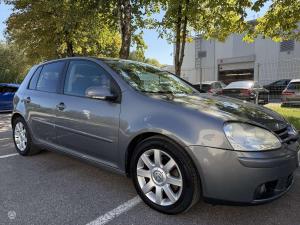 Pelēks Volkswagen Golf 2006 Kauņa, ar dzinēja tilpumu 1.97 L un nobraukumu 278 tūkst. km par 3000 €, foto 3 vietnē AUTOMOTO.COM.LV