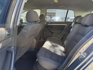 Pelēks Volkswagen Golf 2006 Kauņa, ar dzinēja tilpumu 1.97 L un nobraukumu 278 tūkst. km par 3000 €, foto 9 vietnē AUTOMOTO.COM.LV