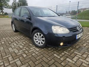 Grey Volkswagen Golf 2006 in Valmiera, with an engine capacity of 1.90 L and mileage of 446 thousand km for 1990 €, photo 7 on AUTOMOTO.COM.LV