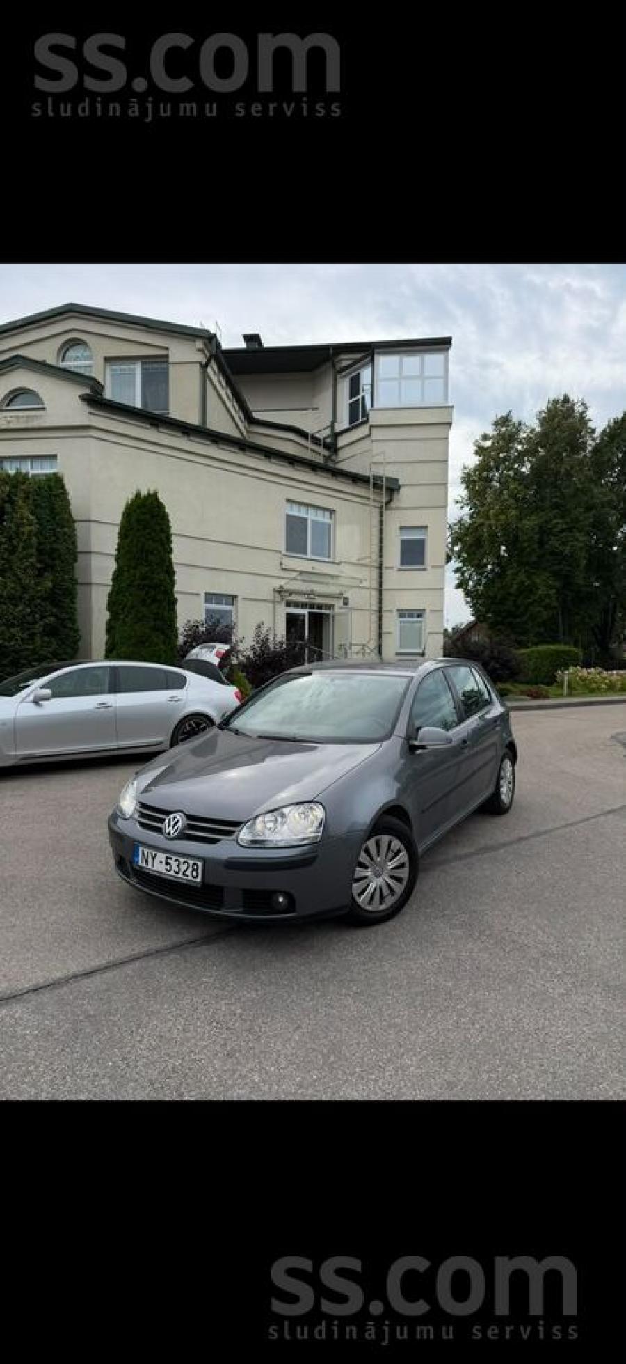 Grey Volkswagen Golf 2006 in Riga, with an engine capacity of 1.60 L and mileage of 210 thousand km for 2350 €, photo 1 on AUTOMOTO.COM.LV
