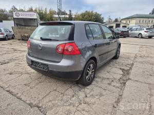Grey Volkswagen Golf 2006 in Riga, with an engine capacity of 1.40 L and mileage of 181 thousand km for 2150 €, photo 5 on AUTOMOTO.COM.LV