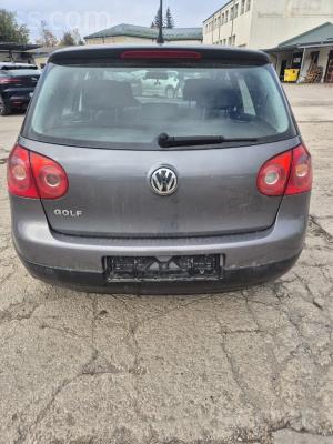 Grey Volkswagen Golf 2006 in Riga, with an engine capacity of 1.40 L and mileage of 181 thousand km for 2150 €, photo 6 on AUTOMOTO.COM.LV