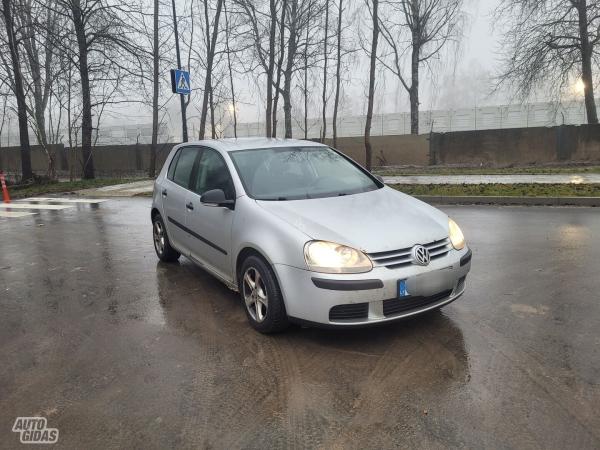 Pelēks Volkswagen Golf 2007 Viļņa, ar dzinēja tilpumu 1.90 L un nobraukumu 350 tūkst. km par 1399 €, foto 3 vietnē AUTOMOTO.COM.LV