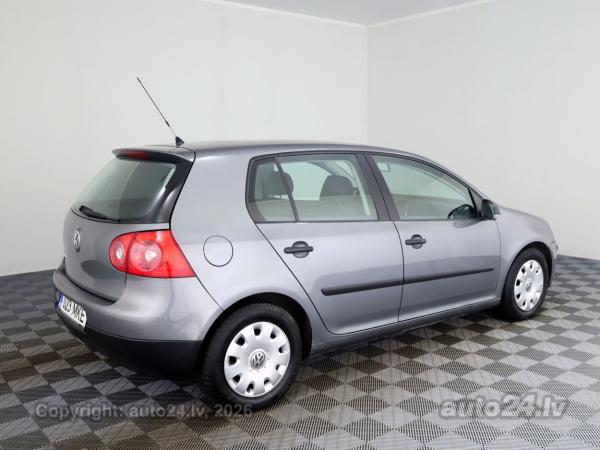 Pelēks Volkswagen Golf 2007 Tallina, ar dzinēja tilpumu 1.40 L un nobraukumu 218 tūkst. km par 1999 €, foto 3 vietnē AUTOMOTO.COM.LV