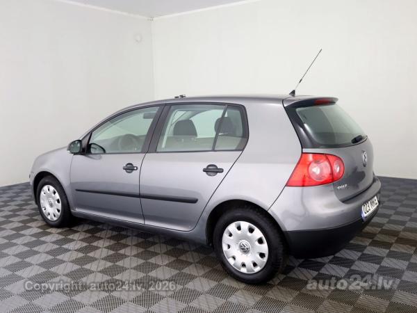 Pelēks Volkswagen Golf 2007 Tallina, ar dzinēja tilpumu 1.40 L un nobraukumu 218 tūkst. km par 1999 €, foto 4 vietnē AUTOMOTO.COM.LV