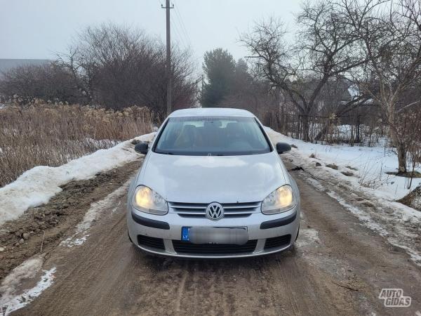 Grey Volkswagen Golf 2007 in Vilnius, with an engine capacity of 1.90 L and mileage of 350 thousand km for 1350 €, photo 2 on AUTOMOTO.COM.LV