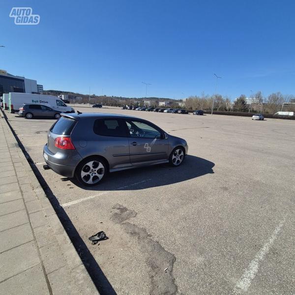 Grey Volkswagen Golf 2007 in Vilnius, with an engine capacity of 2.00 L and mileage of 170 thousand km for 5300 €, photo 2 on AUTOMOTO.COM.LV