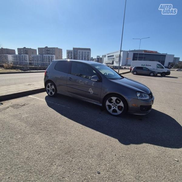 Grey Volkswagen Golf 2007 in Vilnius, with an engine capacity of 2.00 L and mileage of 170 thousand km for 5300 €, photo 4 on AUTOMOTO.COM.LV