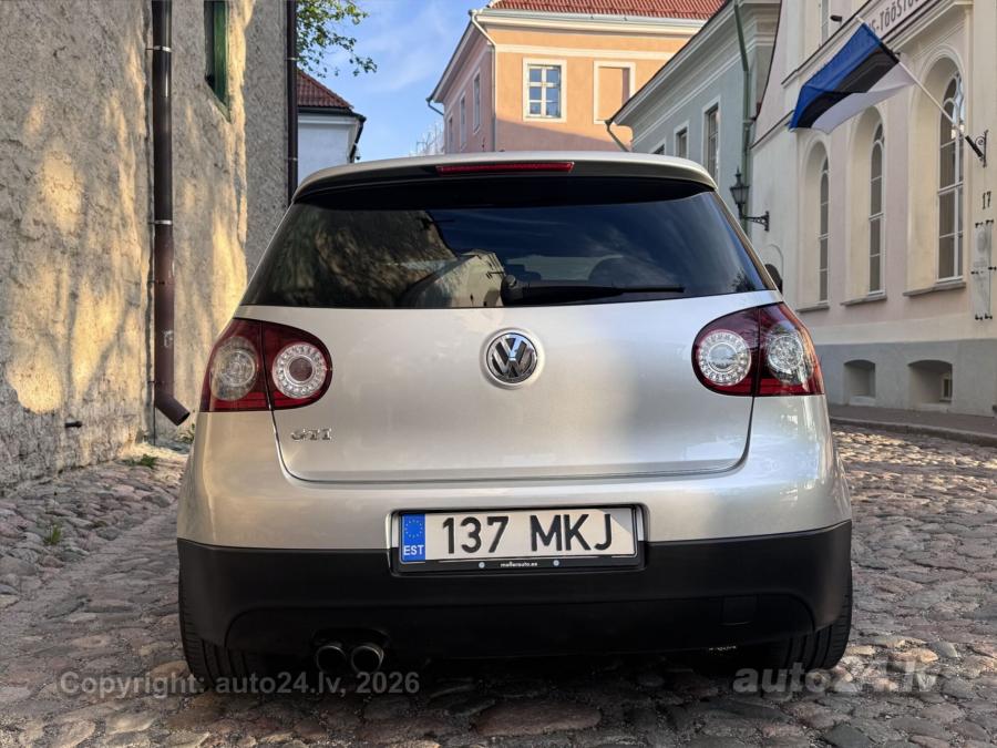 Pelēks Volkswagen Golf 2007 Tallina, ar dzinēja tilpumu 2.00 L un nobraukumu 150 tūkst. km par 12500 €, foto 7 vietnē AUTOMOTO.COM.LV