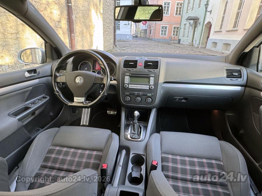 Pelēks Volkswagen Golf 2007 Tallina, ar dzinēja tilpumu 2.00 L un nobraukumu 150 tūkst. km par 12500 €, foto 11 vietnē AUTOMOTO.COM.LV