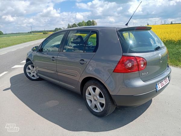 Grey Volkswagen Golf 2007 in Vilnius, with an engine capacity of 1.90 L and mileage of 221 thousand km for 2900 €, photo 4 on AUTOMOTO.COM.LV