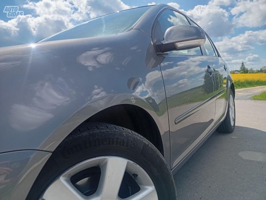 Grey Volkswagen Golf 2007 in Vilnius, with an engine capacity of 1.90 L and mileage of 221 thousand km for 2900 €, photo 10 on AUTOMOTO.COM.LV