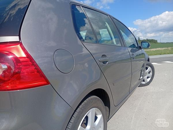 Grey Volkswagen Golf 2007 in Vilnius, with an engine capacity of 1.90 L and mileage of 221 thousand km for 2900 €, photo 10 on AUTOMOTO.COM.LV