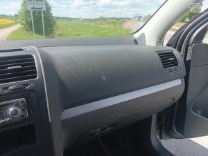 Grey Volkswagen Golf 2007 in Vilnius, with an engine capacity of 1.90 L and mileage of 221 thousand km for 2900 €, photo 29 on AUTOMOTO.COM.LV