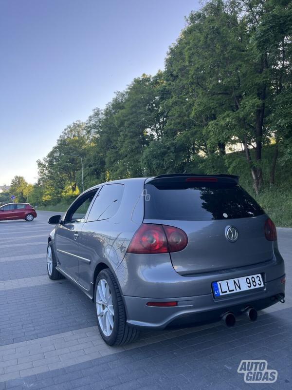 Pelēks Volkswagen Golf 2007 Jonava, ar dzinēja tilpumu 1.90 L un nobraukumu 315 tūkst. km par 1850 €, foto 3 vietnē AUTOMOTO.COM.LV