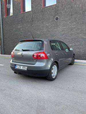 Pelēks Volkswagen Golf 2007 Klaipėda, ar dzinēja tilpumu 0.00 L un nobraukumu 200 tūkst. km par 2700 €, foto 5 vietnē AUTOMOTO.COM.LV