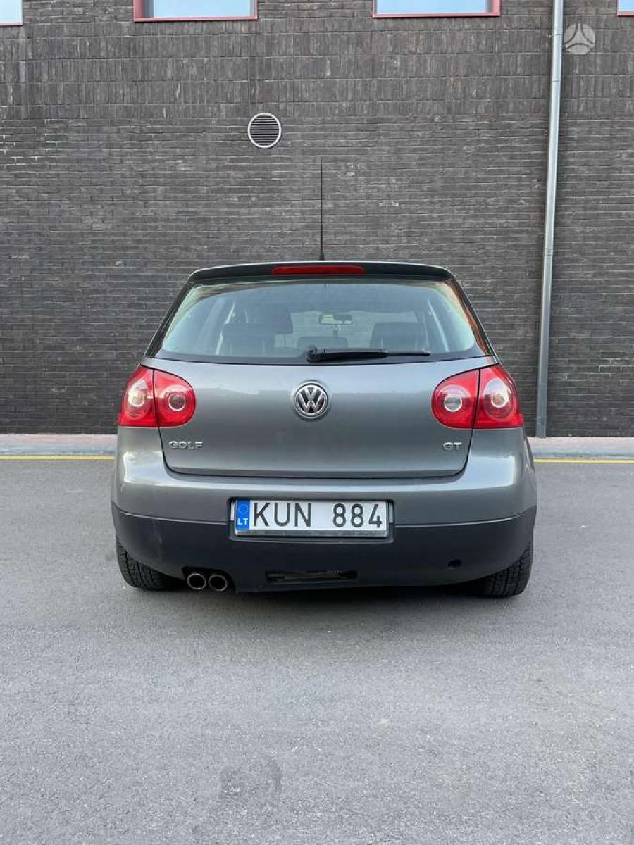 Pelēks Volkswagen Golf 2007 Klaipėda, ar dzinēja tilpumu 0.00 L un nobraukumu 200 tūkst. km par 2700 €, foto 6 vietnē AUTOMOTO.COM.LV