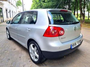 Pelēks Volkswagen Golf 2007 Jonava, ar dzinēja tilpumu 1.90 L un nobraukumu 232 tūkst. km par 2499 €, foto 4 vietnē AUTOMOTO.COM.LV