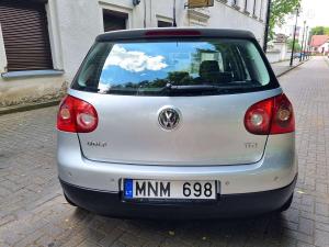 Pelēks Volkswagen Golf 2007 Jonava, ar dzinēja tilpumu 1.90 L un nobraukumu 232 tūkst. km par 2499 €, foto 5 vietnē AUTOMOTO.COM.LV
