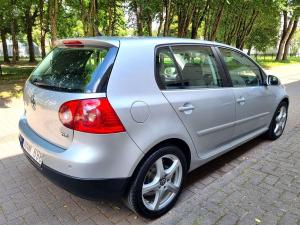 Pelēks Volkswagen Golf 2007 Jonava, ar dzinēja tilpumu 1.90 L un nobraukumu 232 tūkst. km par 2499 €, foto 12 vietnē AUTOMOTO.COM.LV