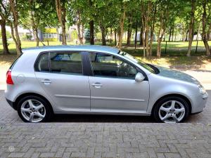 Pelēks Volkswagen Golf 2007 Jonava, ar dzinēja tilpumu 1.90 L un nobraukumu 232 tūkst. km par 2499 €, foto 14 vietnē AUTOMOTO.COM.LV