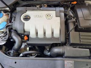 Pelēks Volkswagen Golf 2007 Jonava, ar dzinēja tilpumu 1.90 L un nobraukumu 232 tūkst. km par 2499 €, foto 25 vietnē AUTOMOTO.COM.LV
