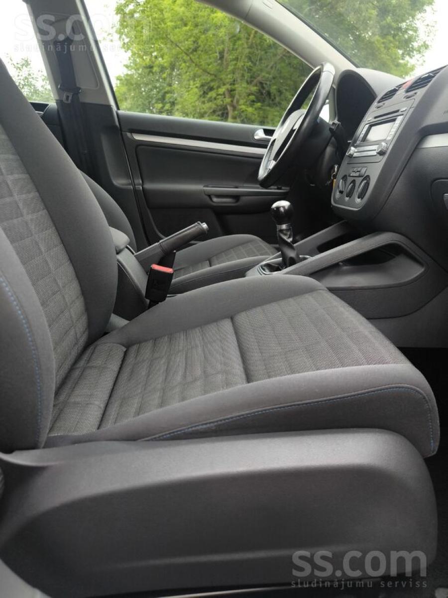 Pelēks Volkswagen Golf 2007 Jelgava, ar dzinēja tilpumu 1.40 L un nobraukumu 204 tūkst. km par 3870 €, foto 11 vietnē AUTOMOTO.COM.LV
