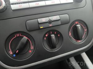 Pelēks Volkswagen Golf 2007 Jelgava, ar dzinēja tilpumu 1.40 L un nobraukumu 204 tūkst. km par 3870 €, foto 15 vietnē AUTOMOTO.COM.LV