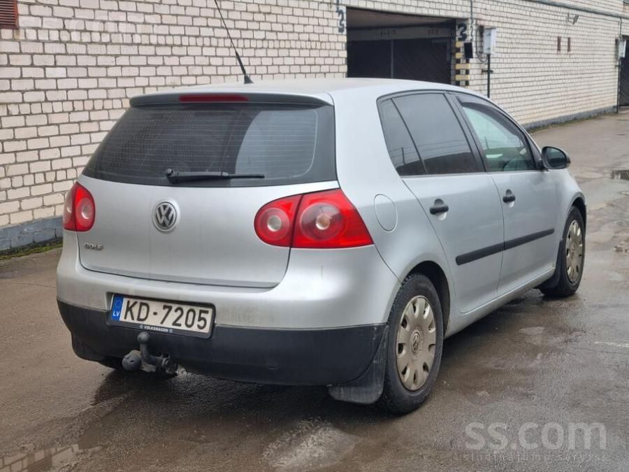 Grey Volkswagen Golf 2007 in Riga, with an engine capacity of 2.00 L and mileage of 285 thousand km for 1500 €, photo 6 on AUTOMOTO.COM.LV