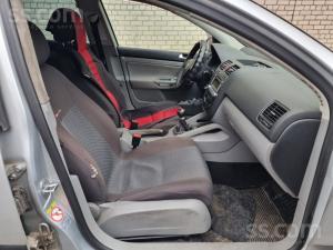 Grey Volkswagen Golf 2007 in Riga, with an engine capacity of 2.00 L and mileage of 285 thousand km for 1500 €, photo 8 on AUTOMOTO.COM.LV