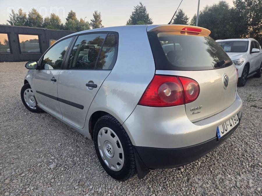 Grey Volkswagen Golf 2007 in Jelgava, with an engine capacity of 1.90 L and mileage of 0 thousand km for 1550 €, photo 8 on AUTOMOTO.COM.LV