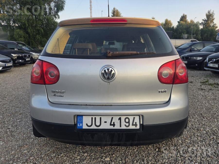 Grey Volkswagen Golf 2007 in Jelgava, with an engine capacity of 1.90 L and mileage of 0 thousand km for 1550 €, photo 9 on AUTOMOTO.COM.LV