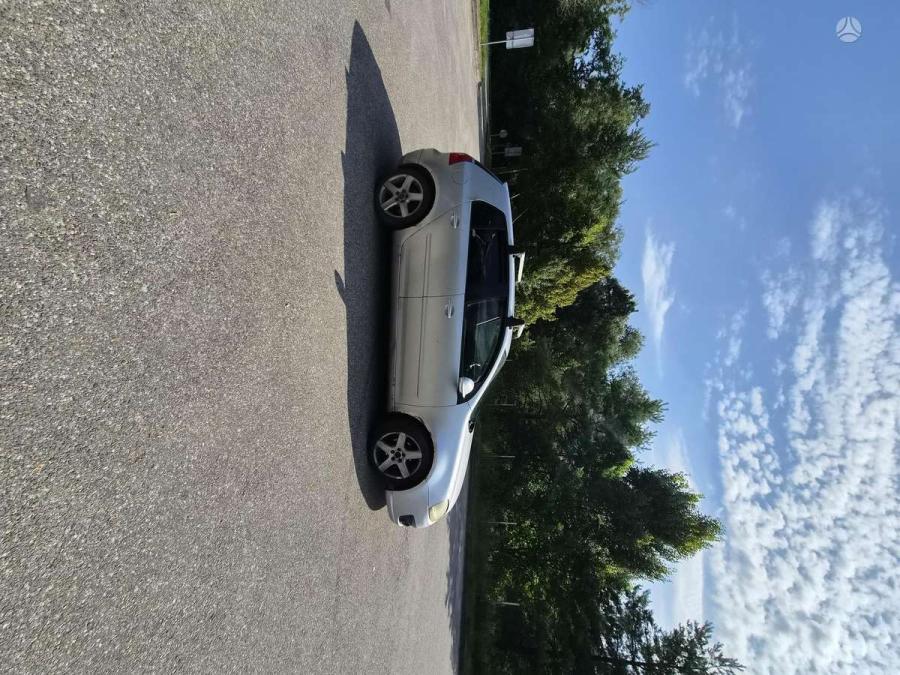 Grey Volkswagen Golf 2007 in Panevezys, with an engine capacity of 1.97 L and mileage of 419 thousand km for 1050 €, photo 3 on AUTOMOTO.COM.LV