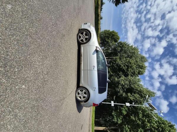 Grey Volkswagen Golf 2007 in Panevezys, with an engine capacity of 1.97 L and mileage of 419 thousand km for 1050 €, photo 4 on AUTOMOTO.COM.LV