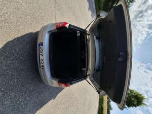 Grey Volkswagen Golf 2007 in Panevezys, with an engine capacity of 1.97 L and mileage of 419 thousand km for 1050 €, photo 6 on AUTOMOTO.COM.LV