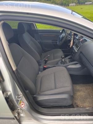 Pelēks Volkswagen Golf 2007 Jelgava, ar dzinēja tilpumu 1.90 L un nobraukumu 376 tūkst. km par 700 €, foto 7 vietnē AUTOMOTO.COM.LV