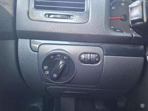 Grey Volkswagen Golf 2007 in Kaunas, with an engine capacity of 1.90 L and mileage of 282 thousand km for 2550 €, photo 28 on AUTOMOTO.COM.LV