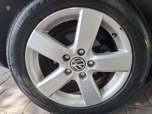 Grey Volkswagen Golf 2007 in Kaunas, with an engine capacity of 1.90 L and mileage of 282 thousand km for 2550 €, photo 31 on AUTOMOTO.COM.LV